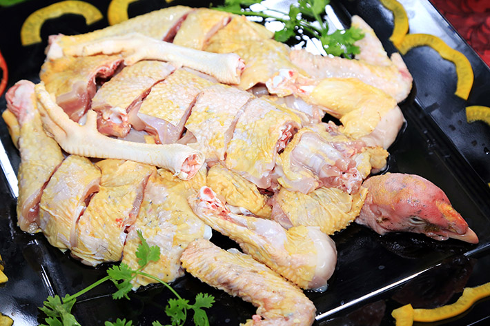 Set 01 Con Gà Đi Bộ 1,5Kg Cho 04-05 Người Ăn (Tự Chọn Chế Biến) – Nhà ...