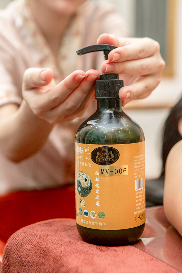 Gội Đầu Dưỡng Sinh Massage Kết Hợp Trị Liệu Đau Mỏi Thắt Lưng Eo Massage Trị Liệu Cổ Vai Gáy