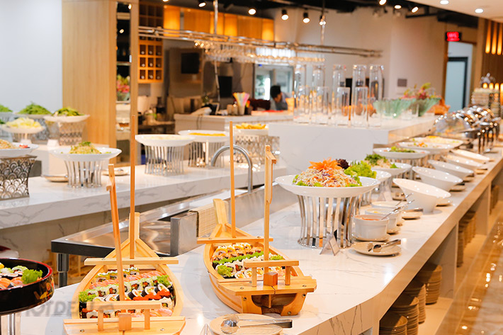 London Buffet Hải Sản Và Thú Rừng Cao Cấp